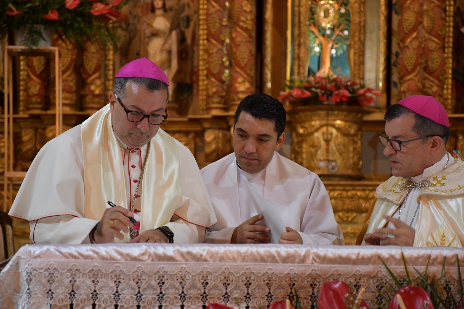 Se posesionó el sexto Obispo de la Diócesis de Ocaña • Diócesis de Cúcuta